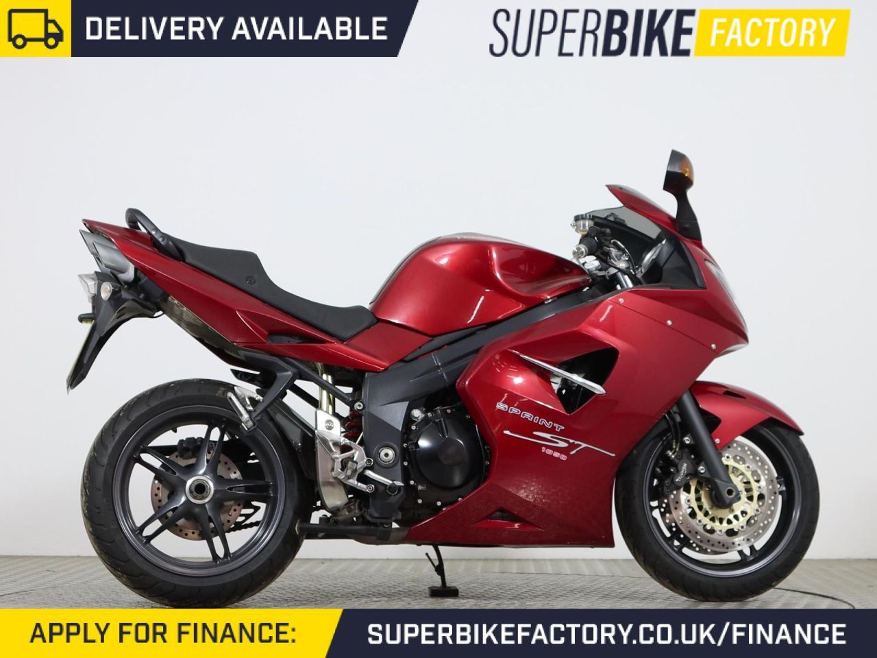2007 TRIUMPH SPRINT ST 1050 RED with 3233 miles - Used Motorbikes ...