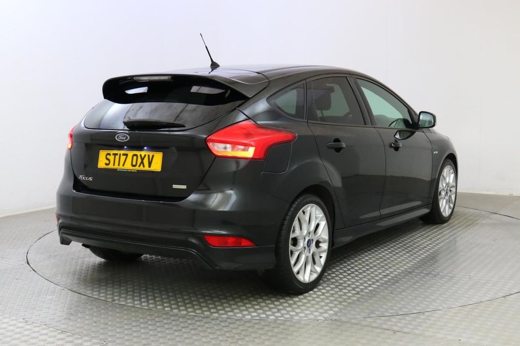 2017 Ford Focus 1.0 St-Line 5D 124 BHP £10,999