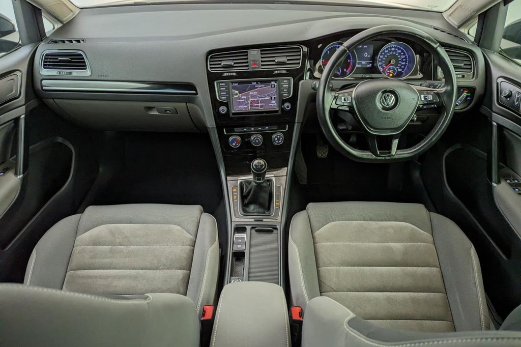 2015 Volkswagen Golf GT TDI Bluemotion Technology