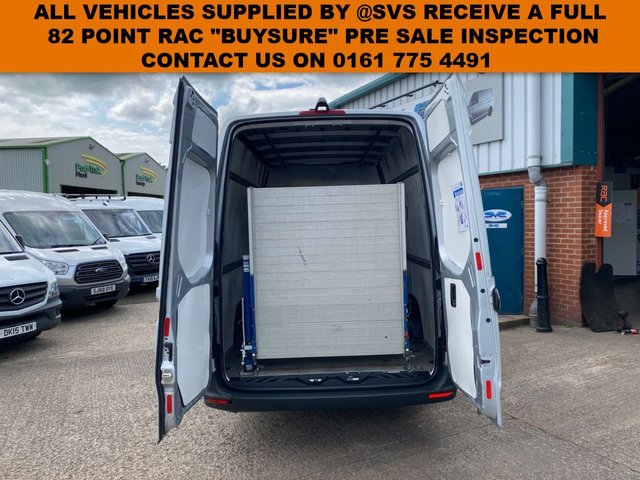 Used vans for sale. Irlam & Greater Manchester van Dealer | Simply Van ...