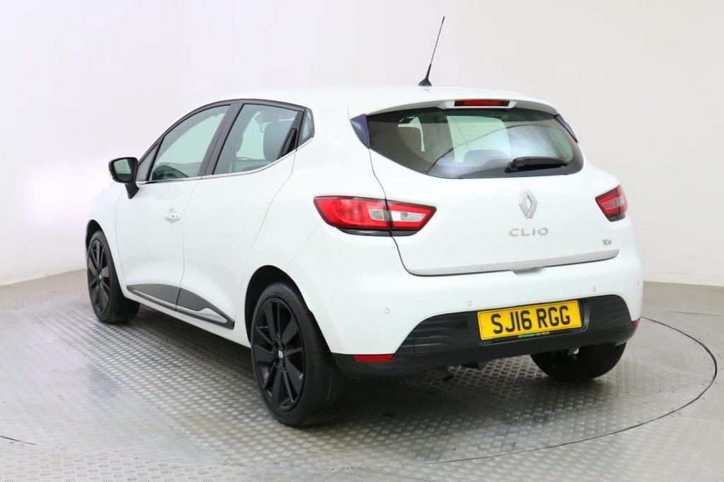 2016 Renault Clio 0.9 Dynamique S Nav Tce 5D £9,999