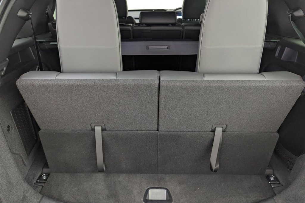 Land Rover Discovery Sport 2.0 R-Dynamic Hse Mhev Auto 4x4 5D 178 BHP ...