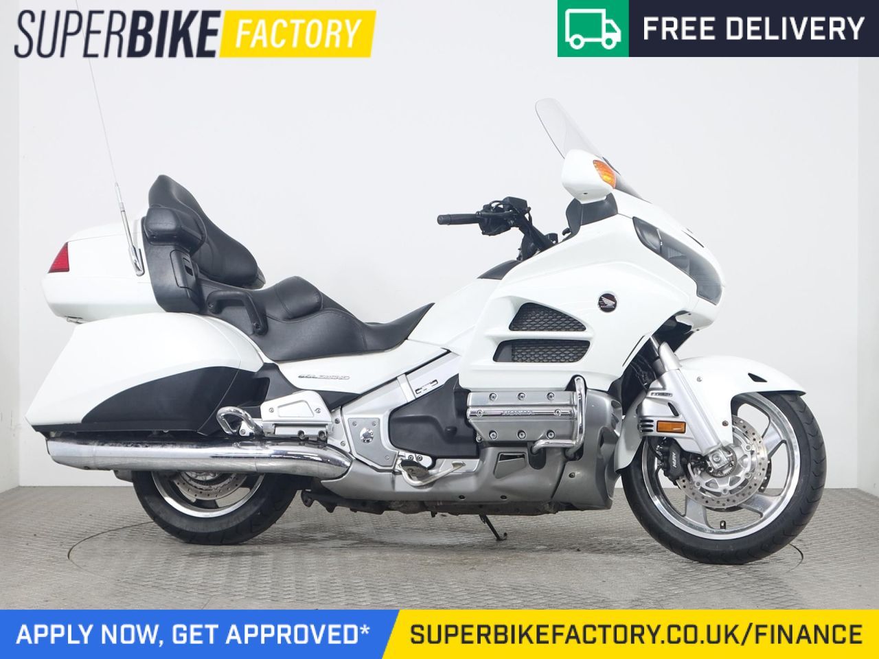 2015 HONDA GL1800 GOLDWING - 10600 miles | Superbike Factory