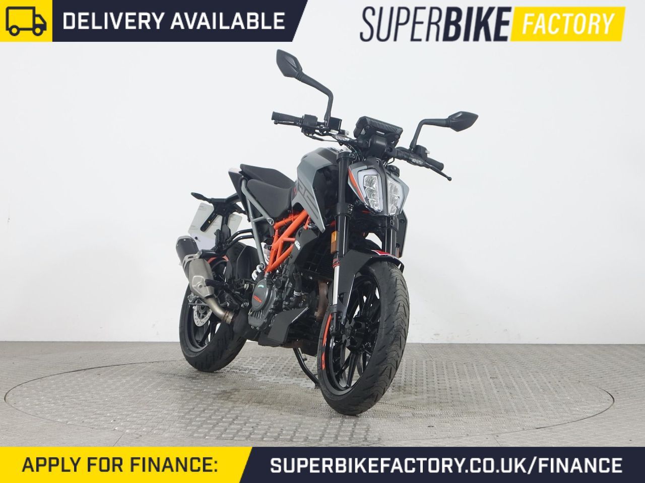 2021 KTM 125 DUKE SILVER with 1270 miles - Used Motorbikes Dealer ...