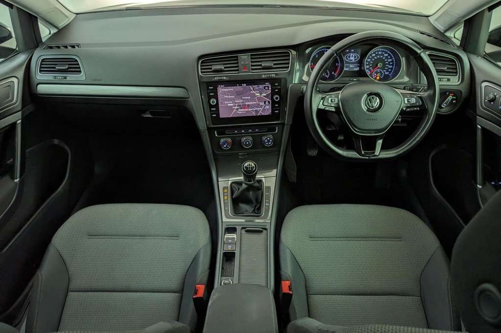 Volkswagen Golf SE Navigation TDI Bluemotion Technology