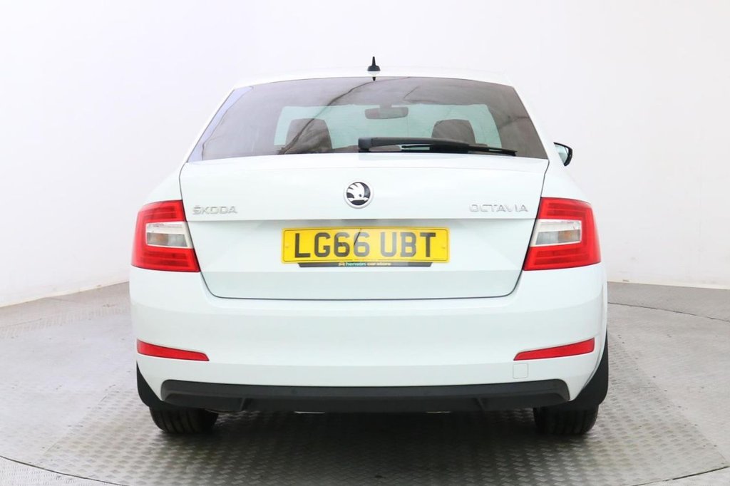 2016 Skoda Octavia 1.4 SE L TSI DSg 5D Auto 148 BHP