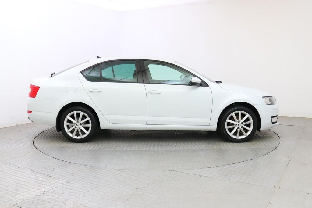 2016 Skoda Octavia 1.4 SE L TSI DSg 5D Auto 148 BHP