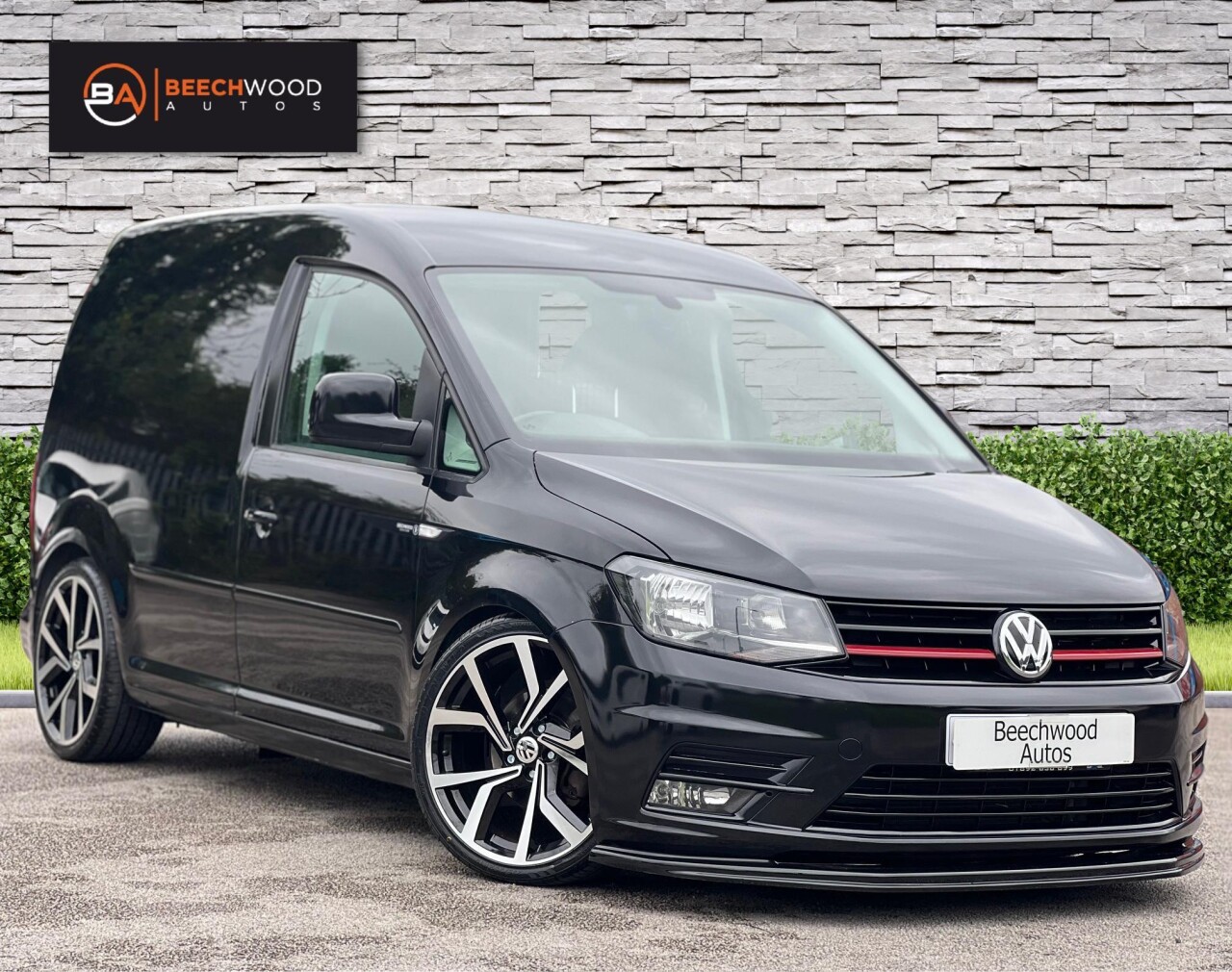 2016 Volkswagen Caddy C20 TDI Highline £15,000