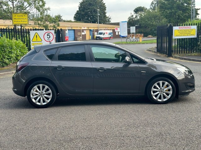 2012 Vauxhall Astra 1.6 Active 5D 113 BHP £4,695