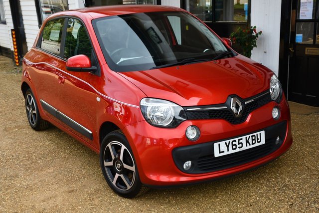 Used Renault cars for sale. Renault Dealer Staverton | Staverton Garage