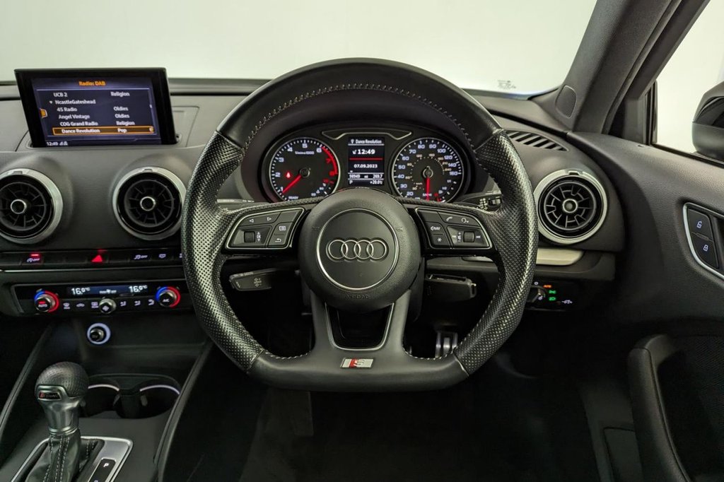 2017 Audi A3 1.5 Tfsi S Line 5D Auto £12,999