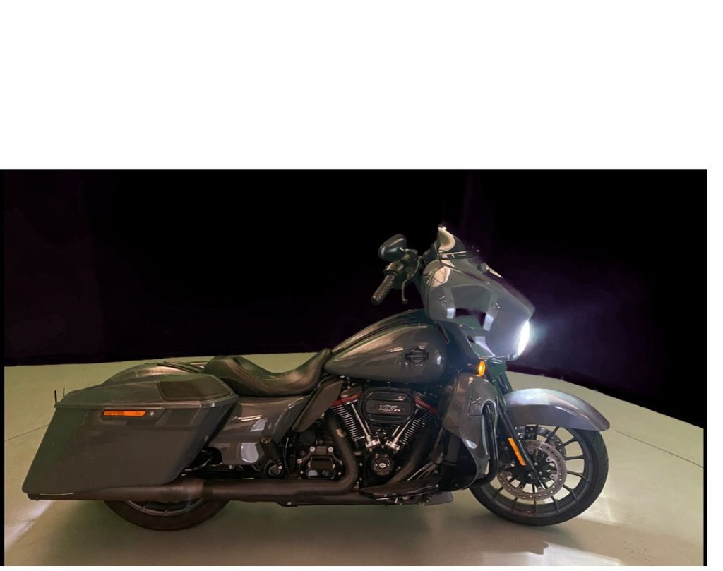 Harley-Davidson Flhxse 1923cc Cvo/Custom Cvo Street Glide 18 106 BHP
