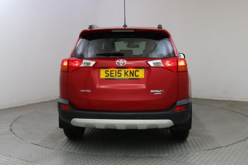 2015 Toyota Rav4 2.0 D-4d Invincible 5D £7,999