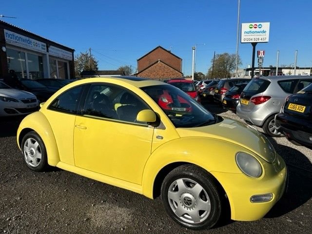 2000 Volkswagen Beetle 2.0 8V 3D 114 BHP £2,295
