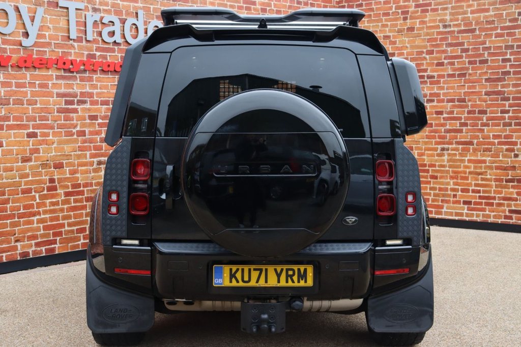 2021 Land Rover Defender 3.0 Hard Top Mhev 198 BHP