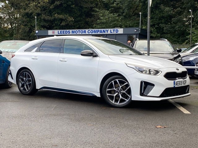 Page 2 of 17 for Used cars for sale. Leeds & West Yorkshire car Dealer ...