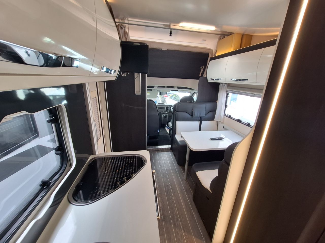 Ford Roller Team Rollerteam 690 Zefiro 6 Berth Motorhome