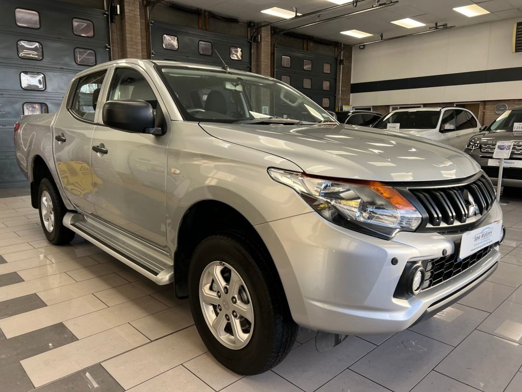 2019 Mitsubishi L200 2.4 Di-D 4WD 4life S/C 151 BHP