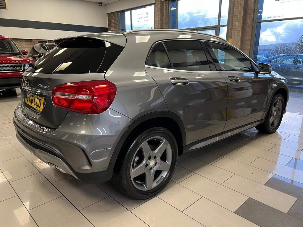 Mercedes-Benz Gla-Class 2.1 Gla 220 D 4matic Amg Line Premium Plus 5D ...