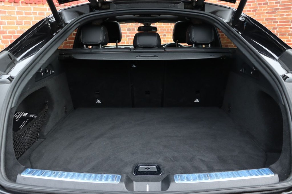 Mercedes-Benz Glc-Class 2.1 Glc 220 D 4matic Amg Line Premium 4D 168 BHP