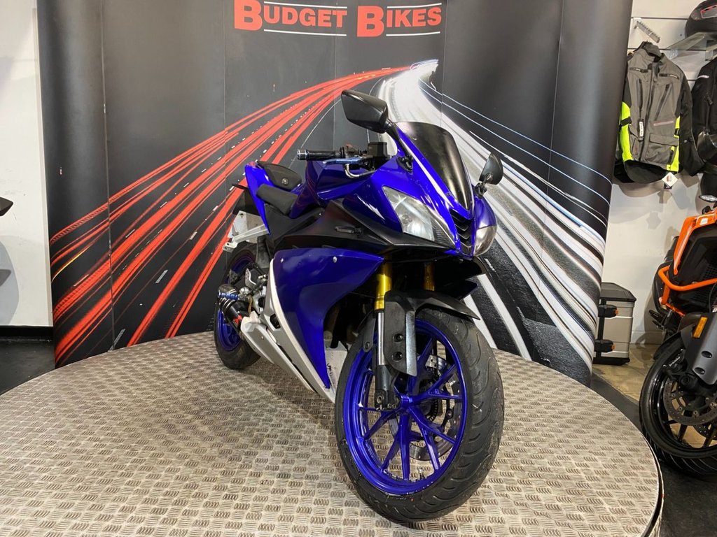 2015 Yamaha R125 124cc Yzf R125 Abs £2,790