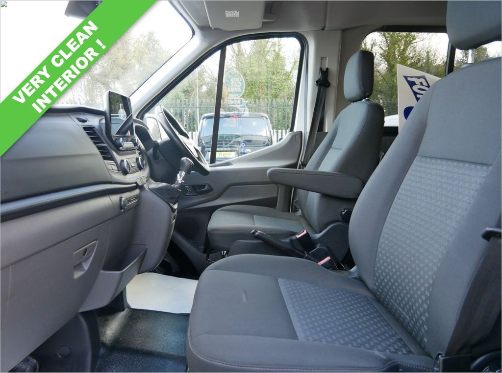 Ford Transit 460 Rwd 2.0 Ebl 130 BHP L4 X-Long Trend 17 Seater MINIbus