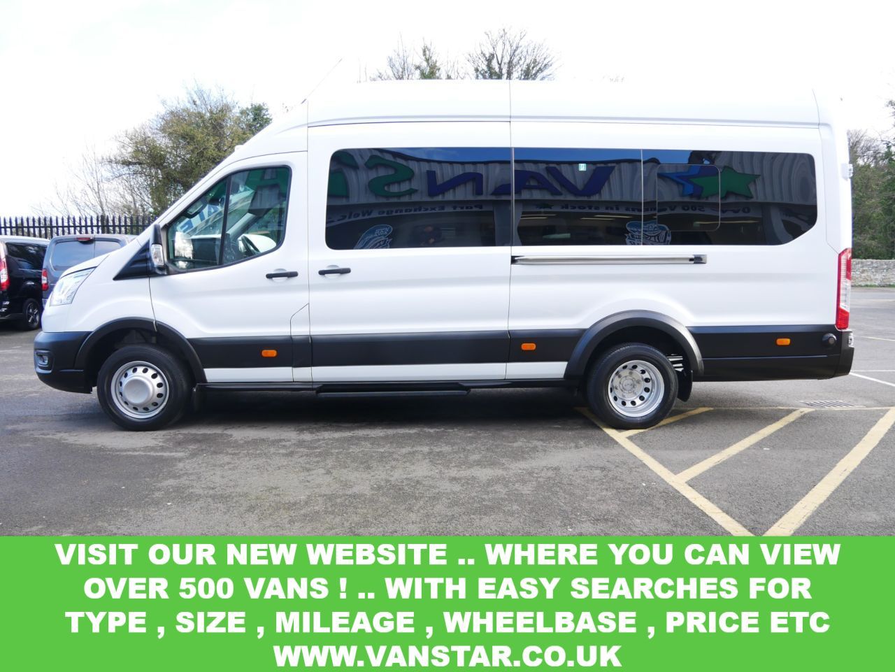 Ford Transit 460 Rwd 2.0 Ebl 130 BHP L4 X-Long Trend 17 Seater MINIbus
