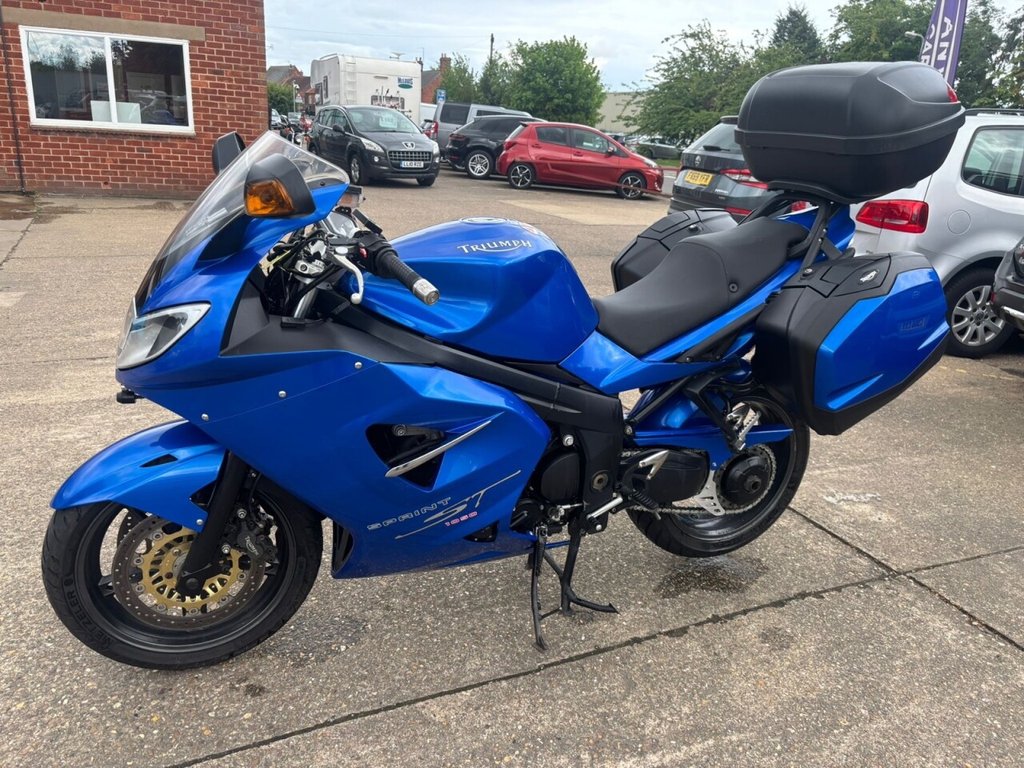 2006 Triumph Sprint ST 1050 £2,695