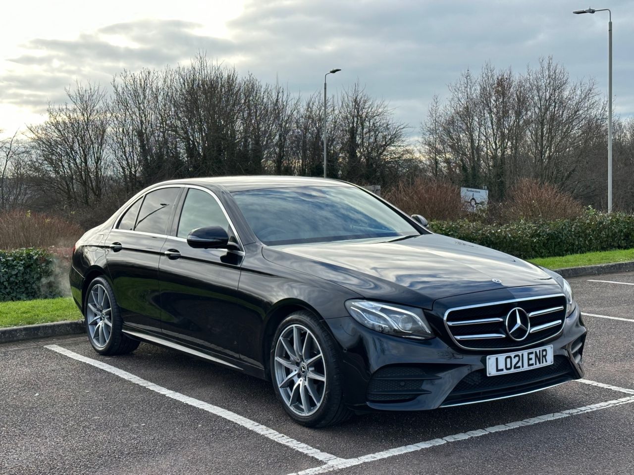 Mercedes-Benz E-Class 2.0 E 200 Amg Line Edition Premium 4D 181 BHP