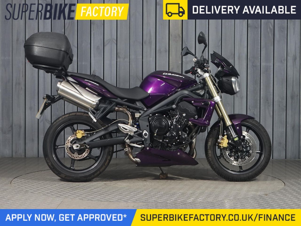 2012 TRIUMPH STREET TRIPLE 675 - 5700 miles | Superbike Factory