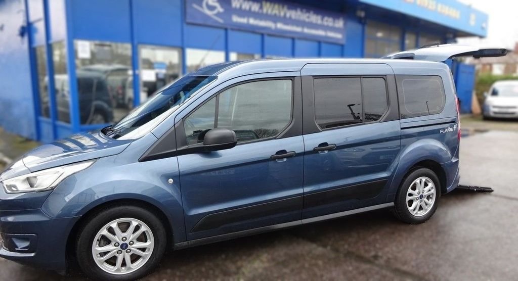 Ford Grand Tourneo Connect 1.5 Zetec TDCI 5D 99 BHP Wheelchair Access Wav