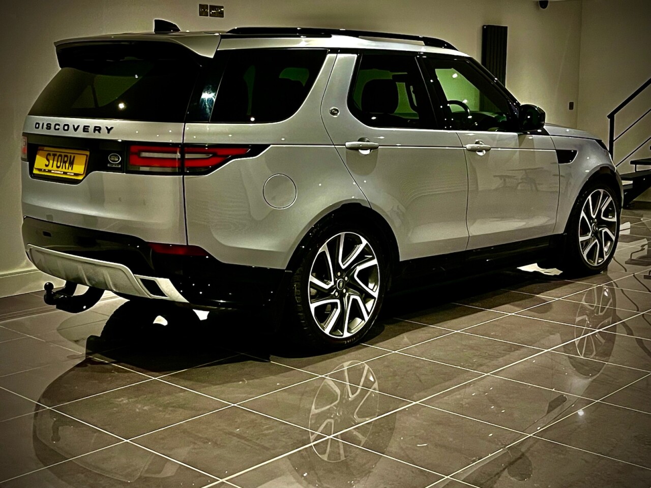 2019 Land Rover Discovery 3.0l Sdv6 Hse 5D Auto 302 BHP