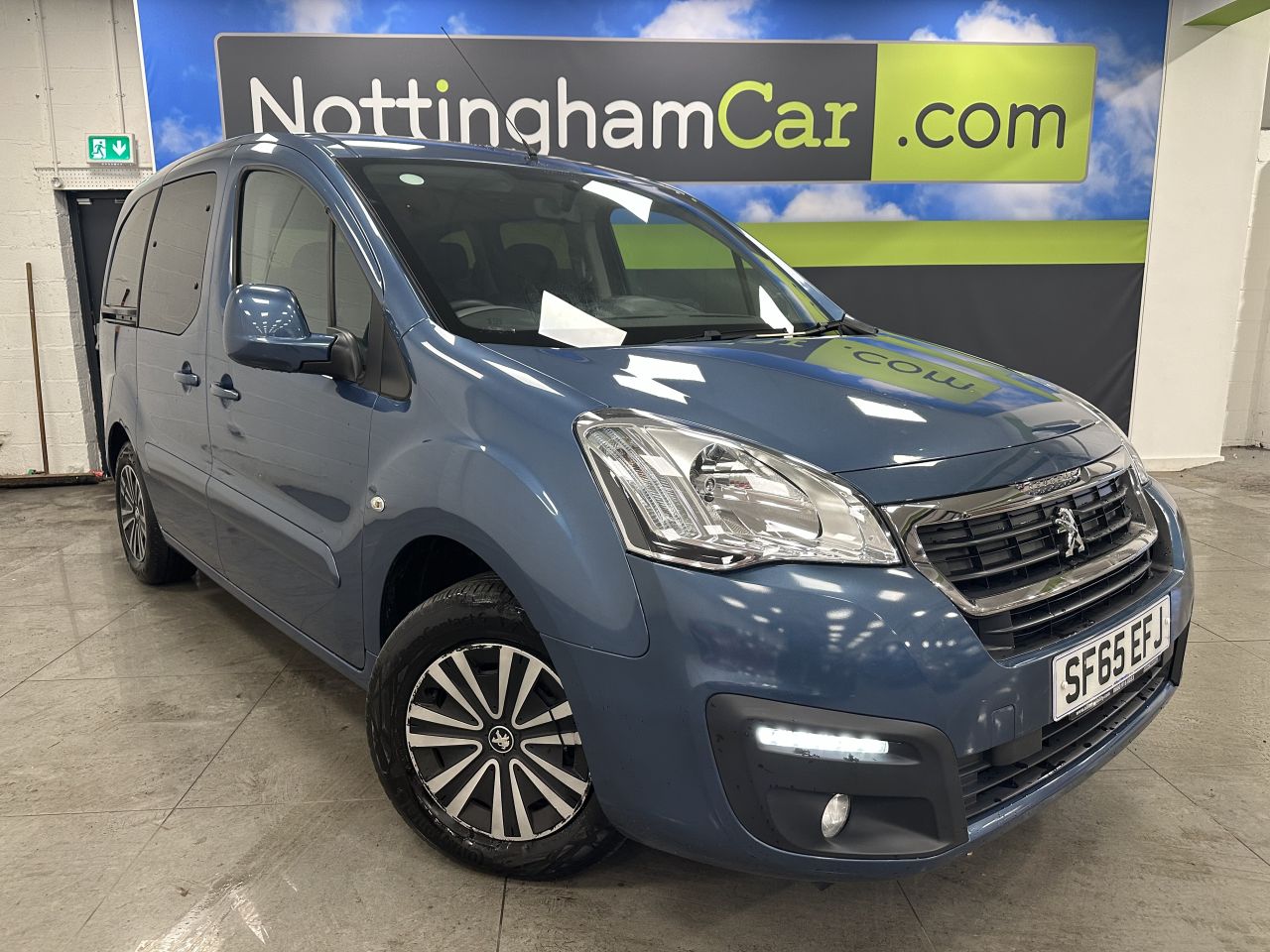 Peugeot partner tepee active electric l1 store