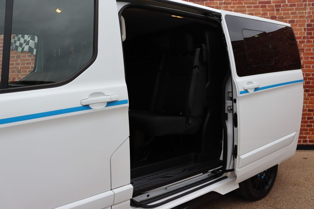 2019 Ford Transit Custom 300 Limited DCIv Ecoblue