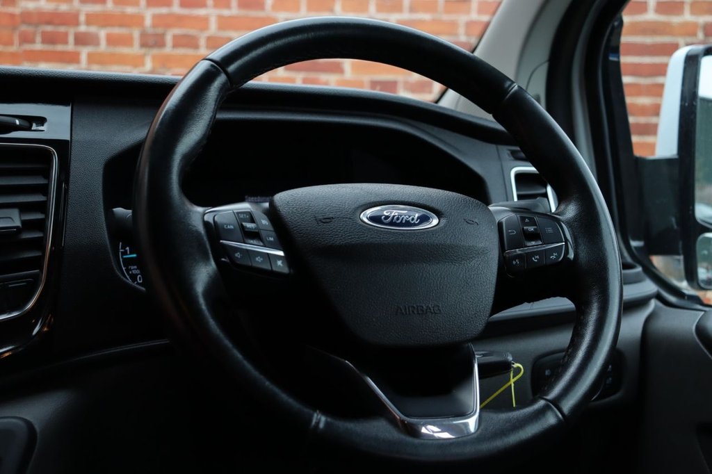 2019 Ford Transit Custom 300 Limited DCIv Ecoblue