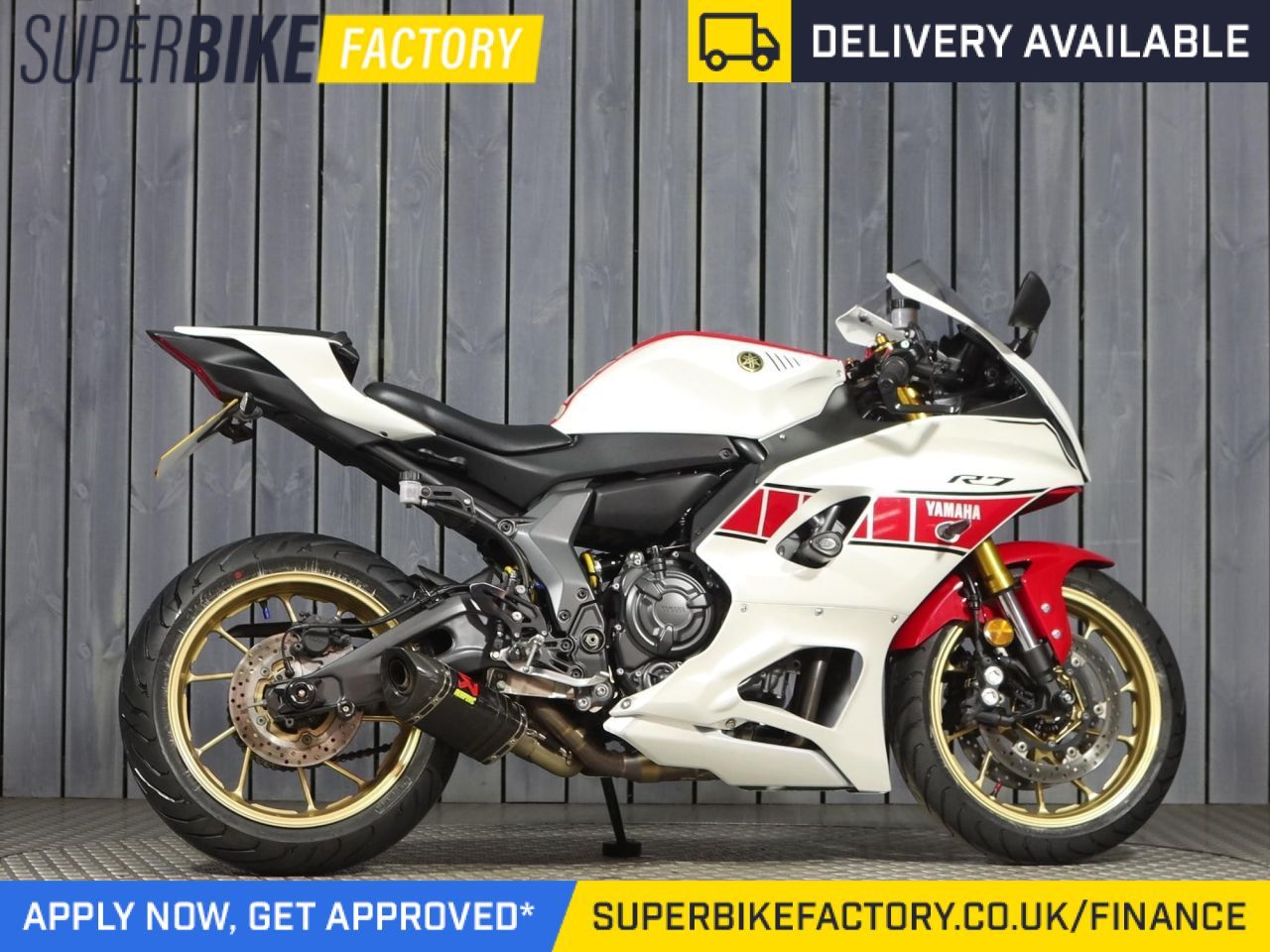 2022 YAMAHA R7 - 8600 miles | Superbike Factory