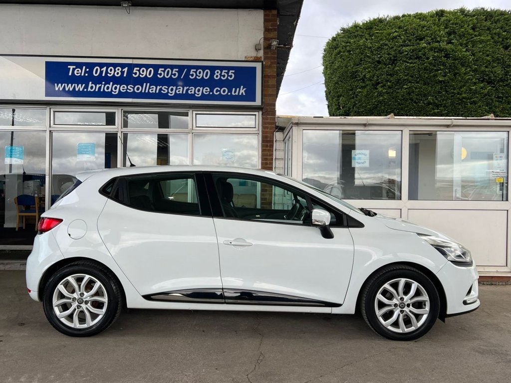 2017 Renault Clio 1.5 Dynamique Nav DCI Eco 5D 89 BHP