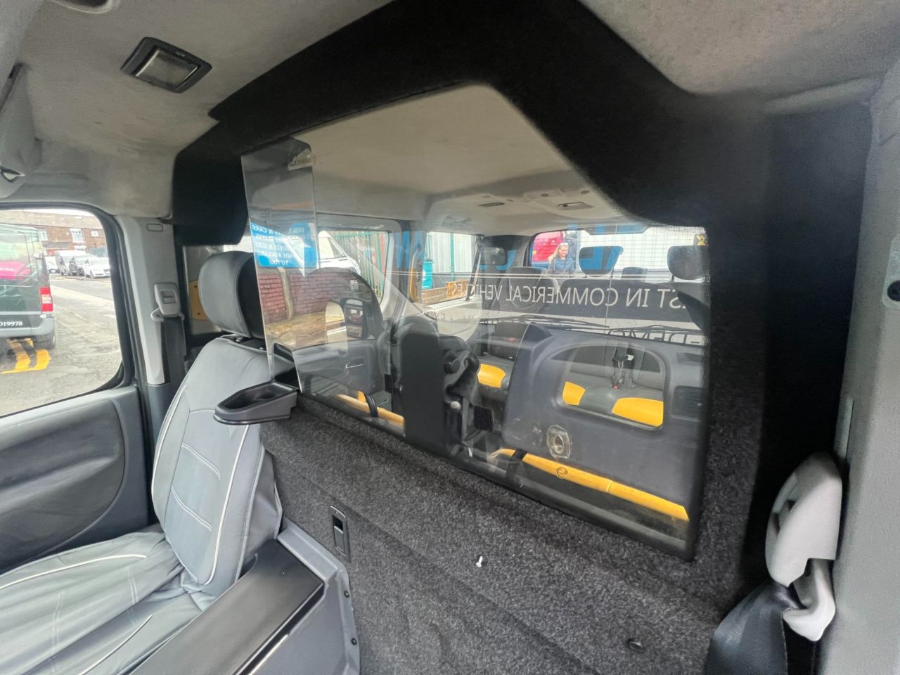 2013 Peugeot Expert 2.0 E7 Taxi HDI L1 5D 128 BHP