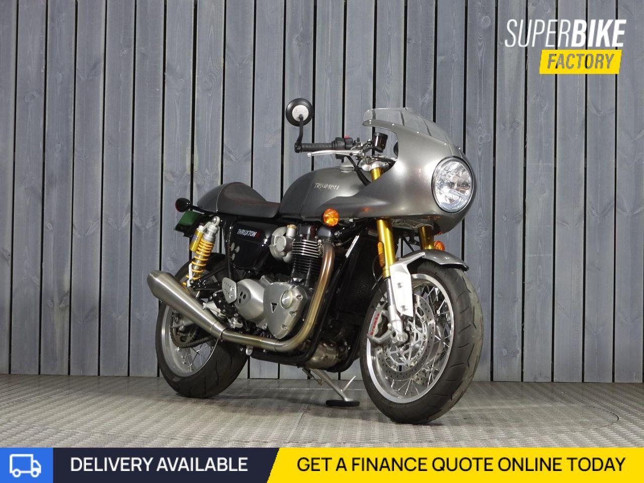 2020 TRIUMPH THRUXTON 1200 R - 1715 miles | Superbike Factory