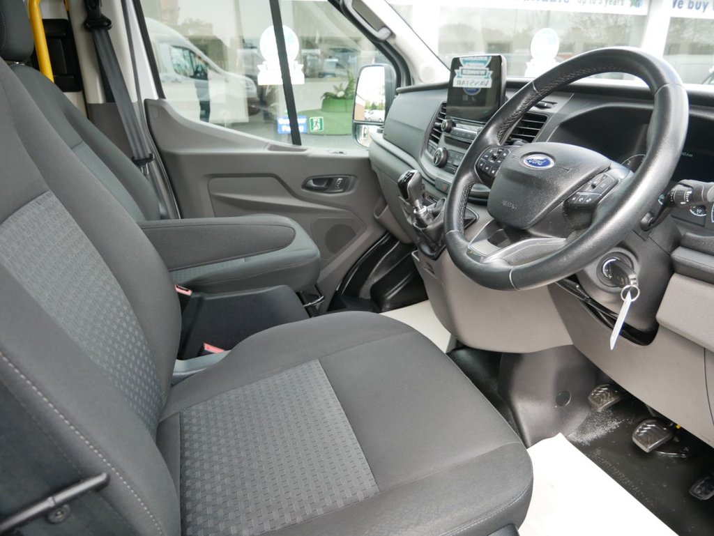 Ford Transit 460 Rwd 2.0 Ebl 130 BHP L4 X-Long Drw 17 Seater MINIbus