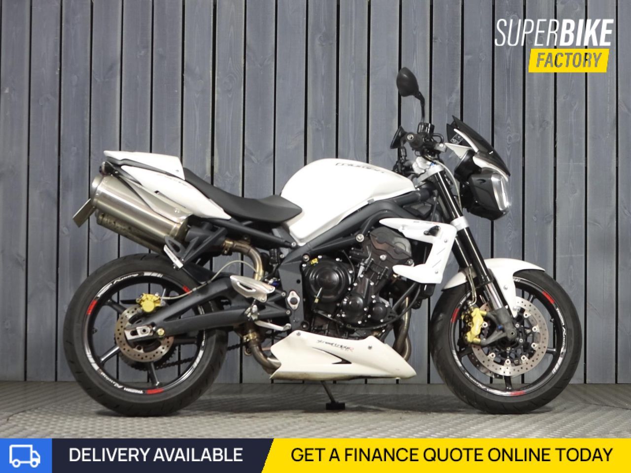 2012 TRIUMPH STREET TRIPLE 675 - 8102 miles | Superbike Factory