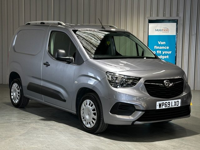 Used Vauxhall Combo vans for sale. Vauxhall Combo Dealer Nottingham ...