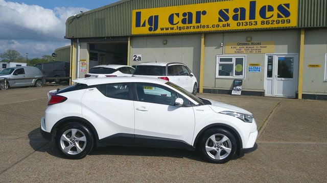 Used Toyota cars for sale. Toyota Dealer Ely | LG Car Sales