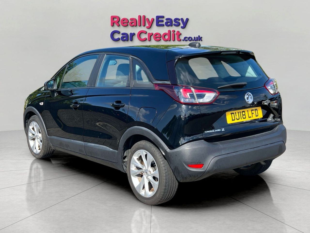 2018 Vauxhall Crossland X 1.2 SE 5D 80 BHP £8,699