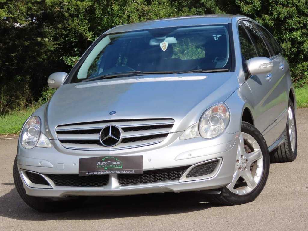 2008 Mercedes-Benz R Class 5.0 R500 Sport 5D 306 BHP
