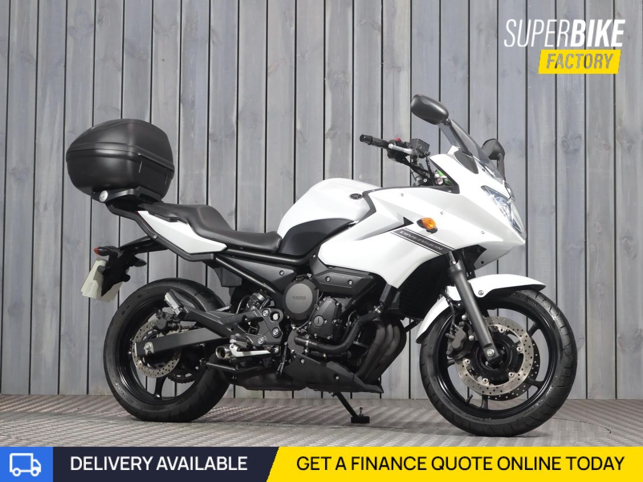 2011 YAMAHA XJ6 WHITE with 4296 miles - Used Motorbikes Dealer ...