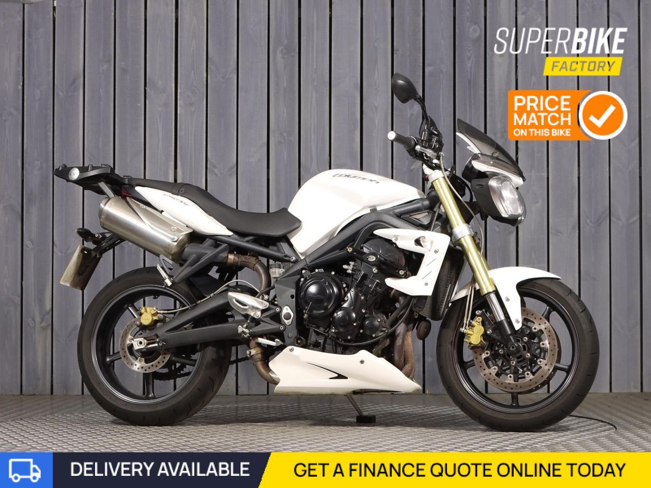 2011 TRIUMPH STREET TRIPLE 675 - 12521 miles | Superbike Factory