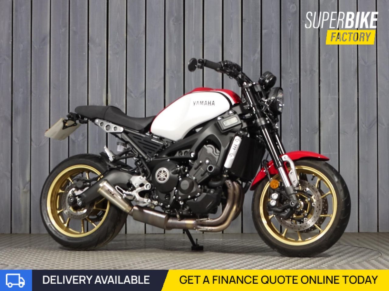 2021 YAMAHA XSR900 WHITE with 2835 miles - Used Motorbikes Dealer: Cheshire & Donington Park ...
