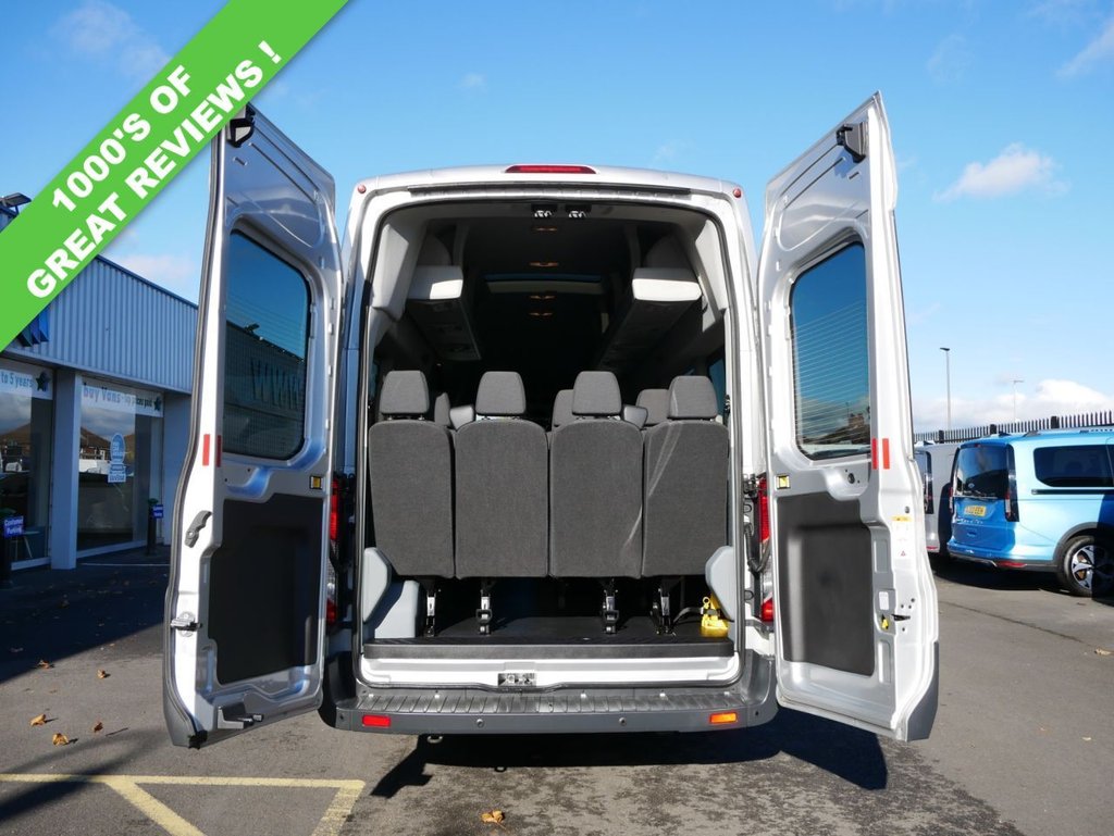 Ford Transit 460 2.2 TDCI 125 BHP Xlwb Trend 17 Seater MINIbus