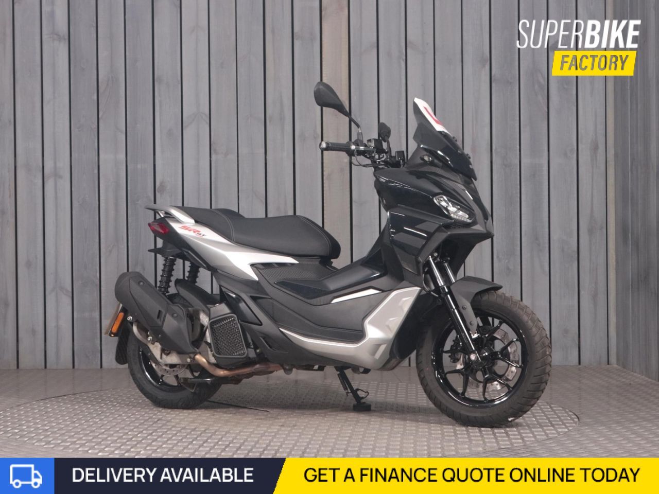 2022 APRILIA SR GT BLACK with 1927 miles - Used Motorbikes Dealer ...